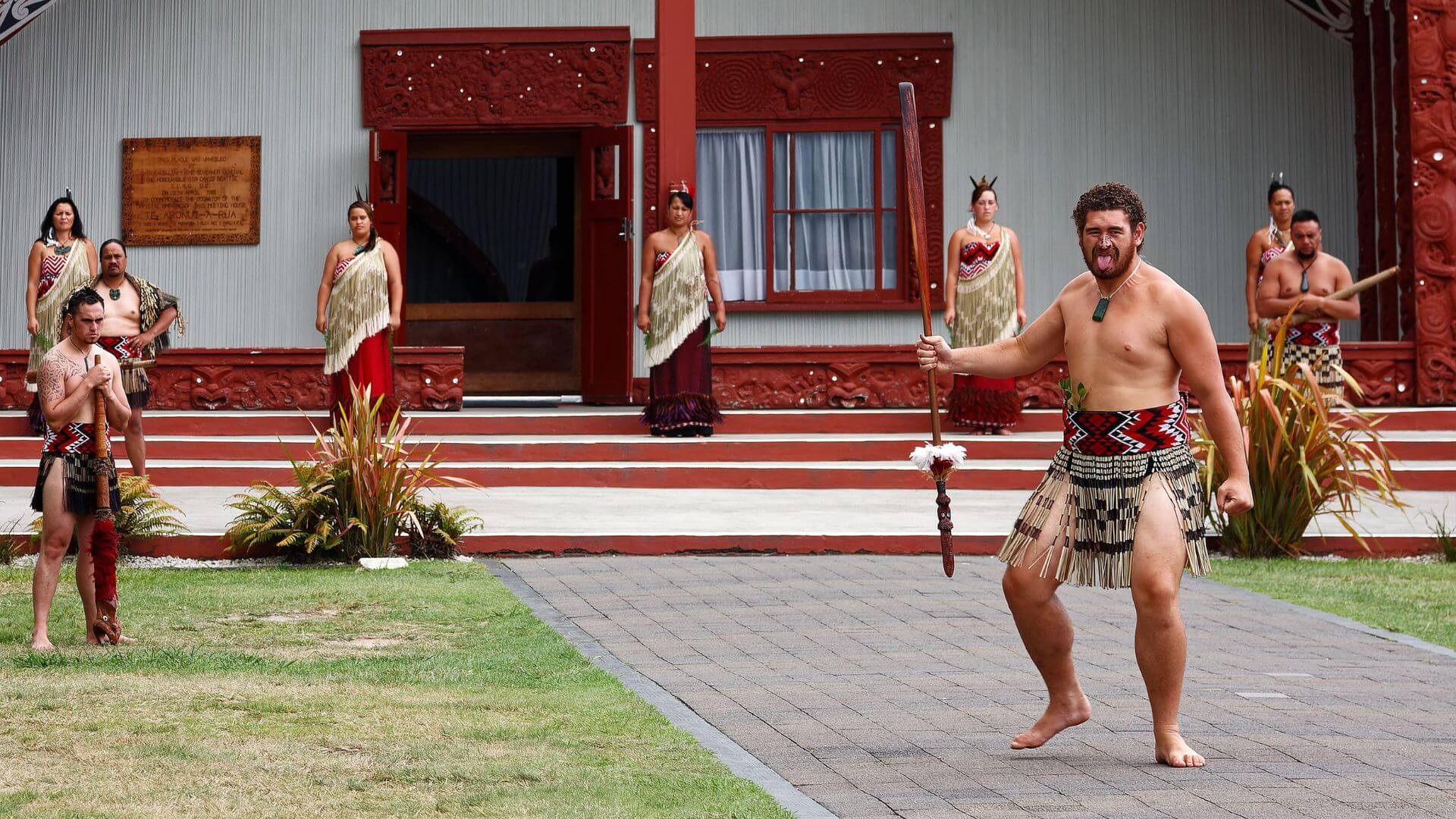 10 Facts About Maori Culture: Unveiling Traditions, Art & Spirituality