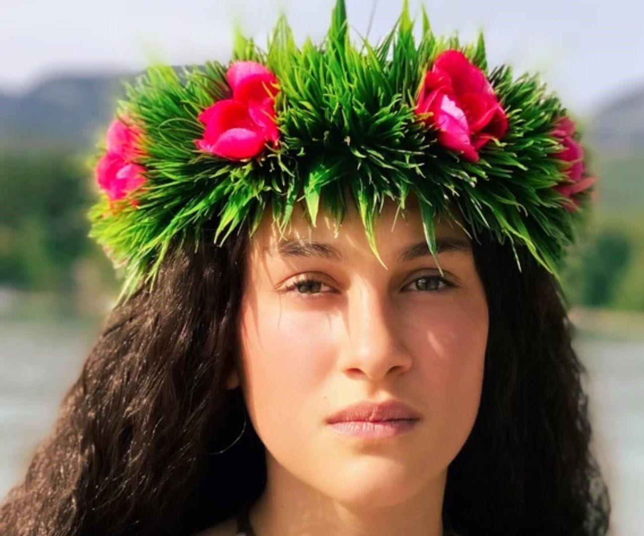 Women's Hawaiian Attire: How To Dress Like A True Hawaiian