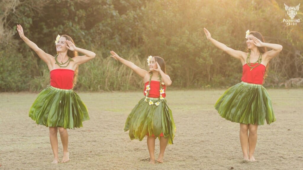 Women's Hawaiian Attire: How To Dress Like A True Hawaiian
